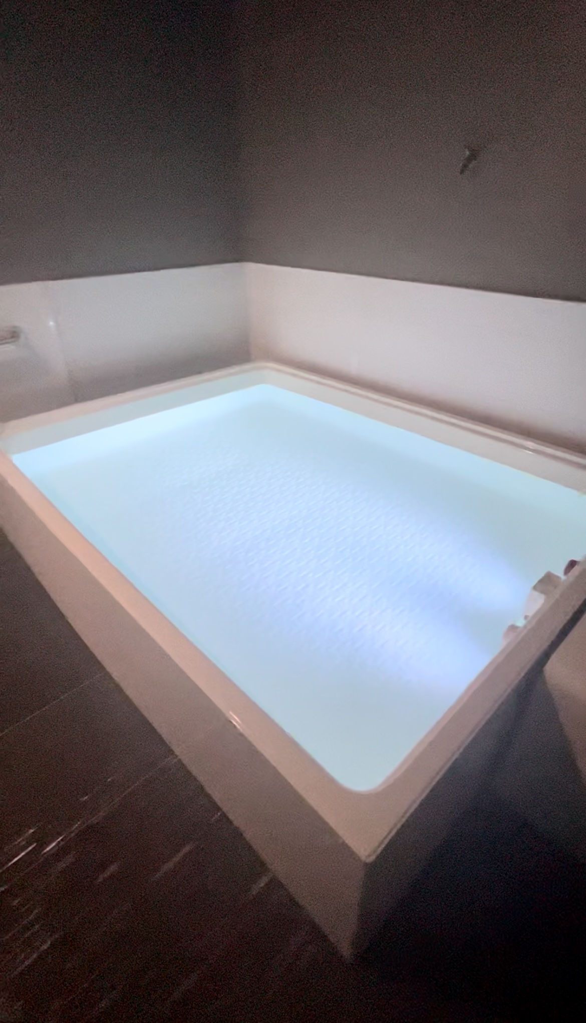 Pregnancy and Floatation Therapy: A Relaxing Experience For Expecting Moms – Life, as of Late