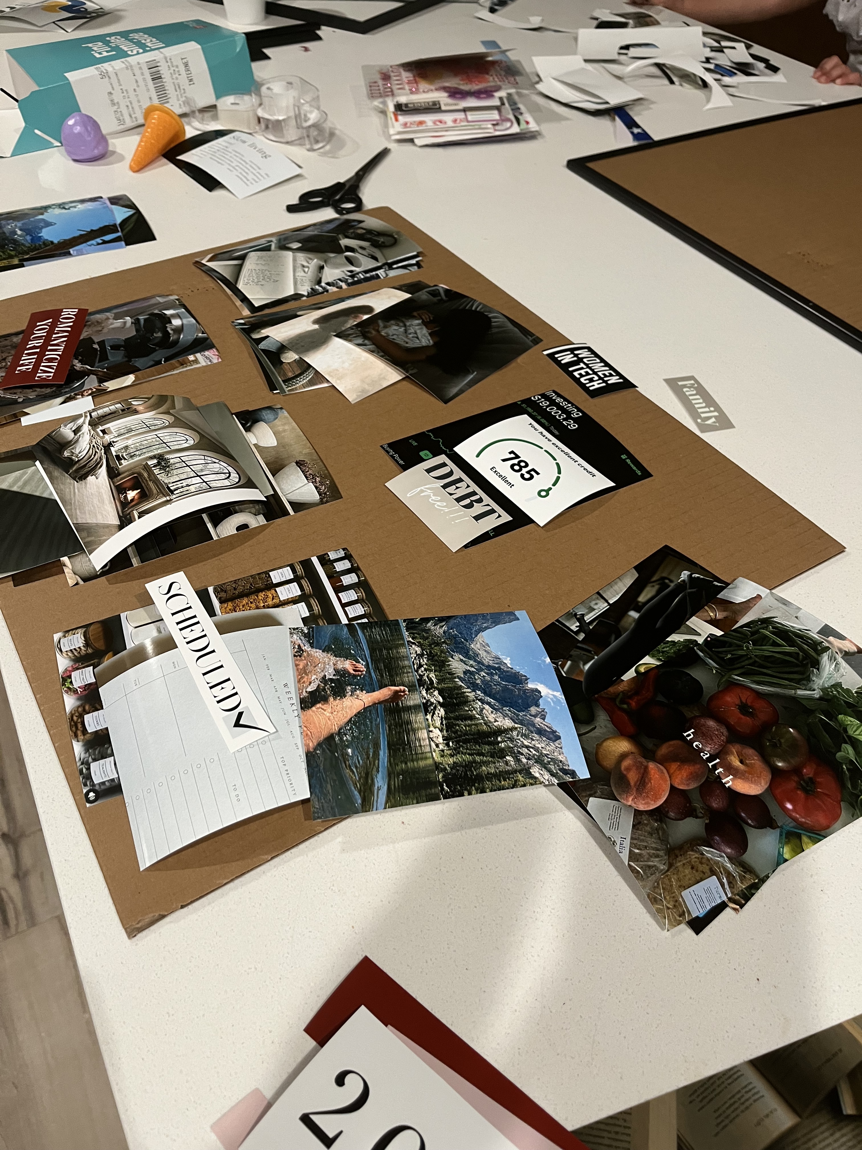 How to Make an Inspiring Vision Board This New Year – Life, as of Late